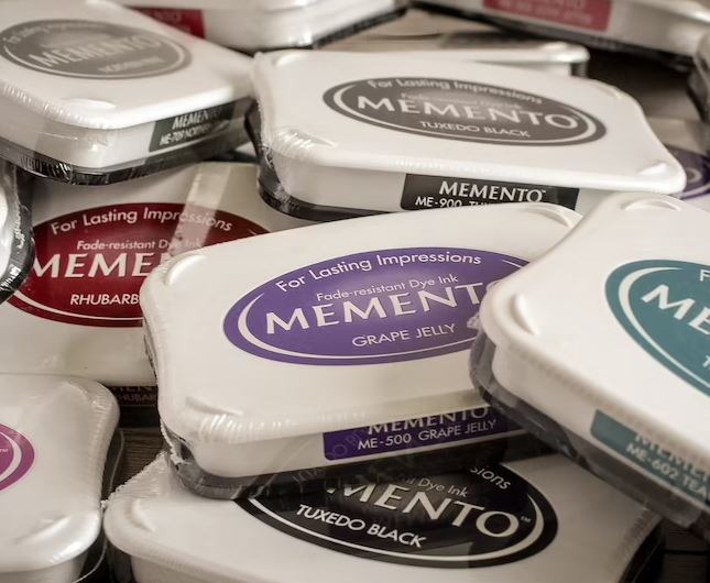 Memento Ink Pad - available in many colours| Craftzone Australia